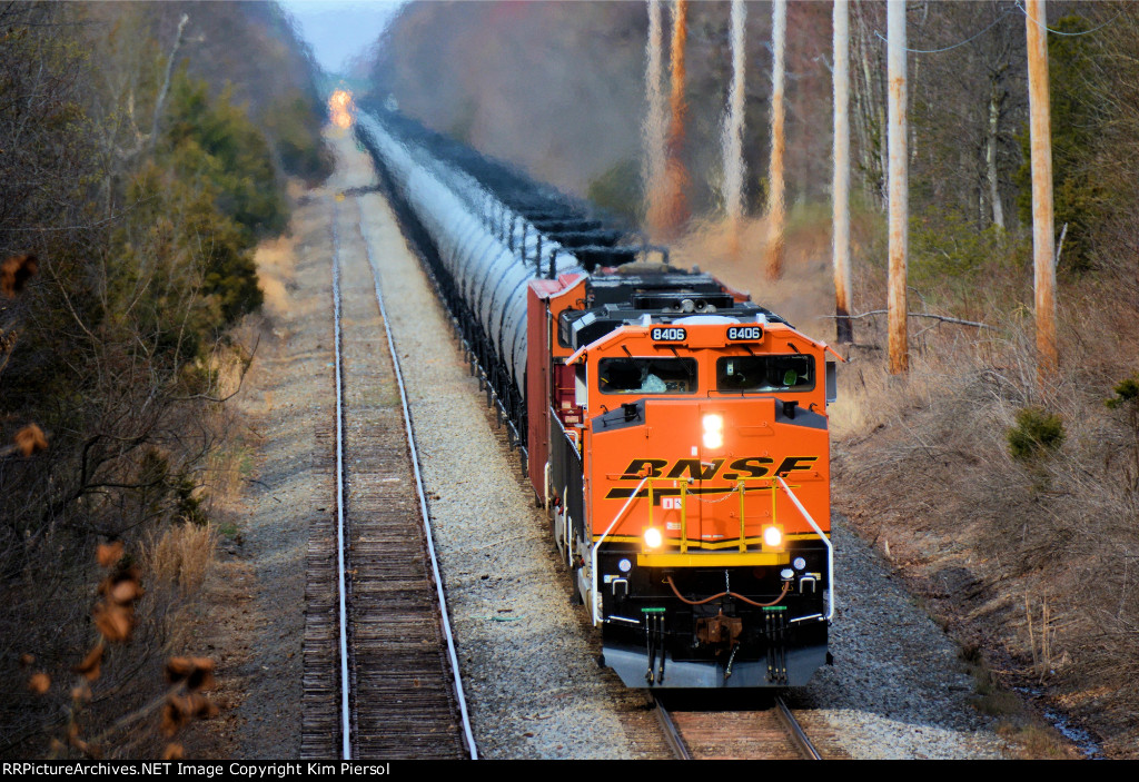 BNSF 8406 CSX Train K138 Crude Oil Loads